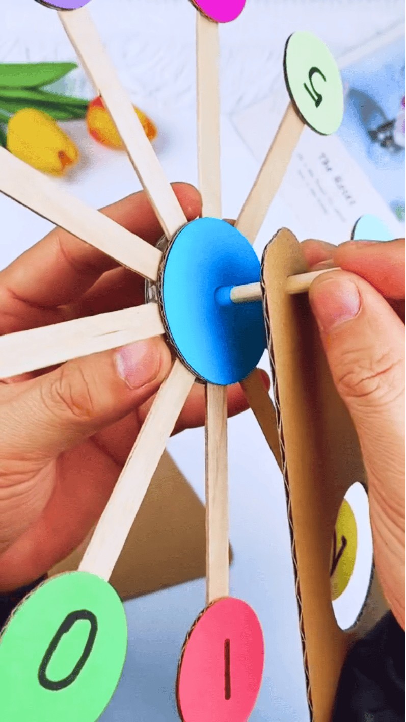 DIY Spinning Number Wheel