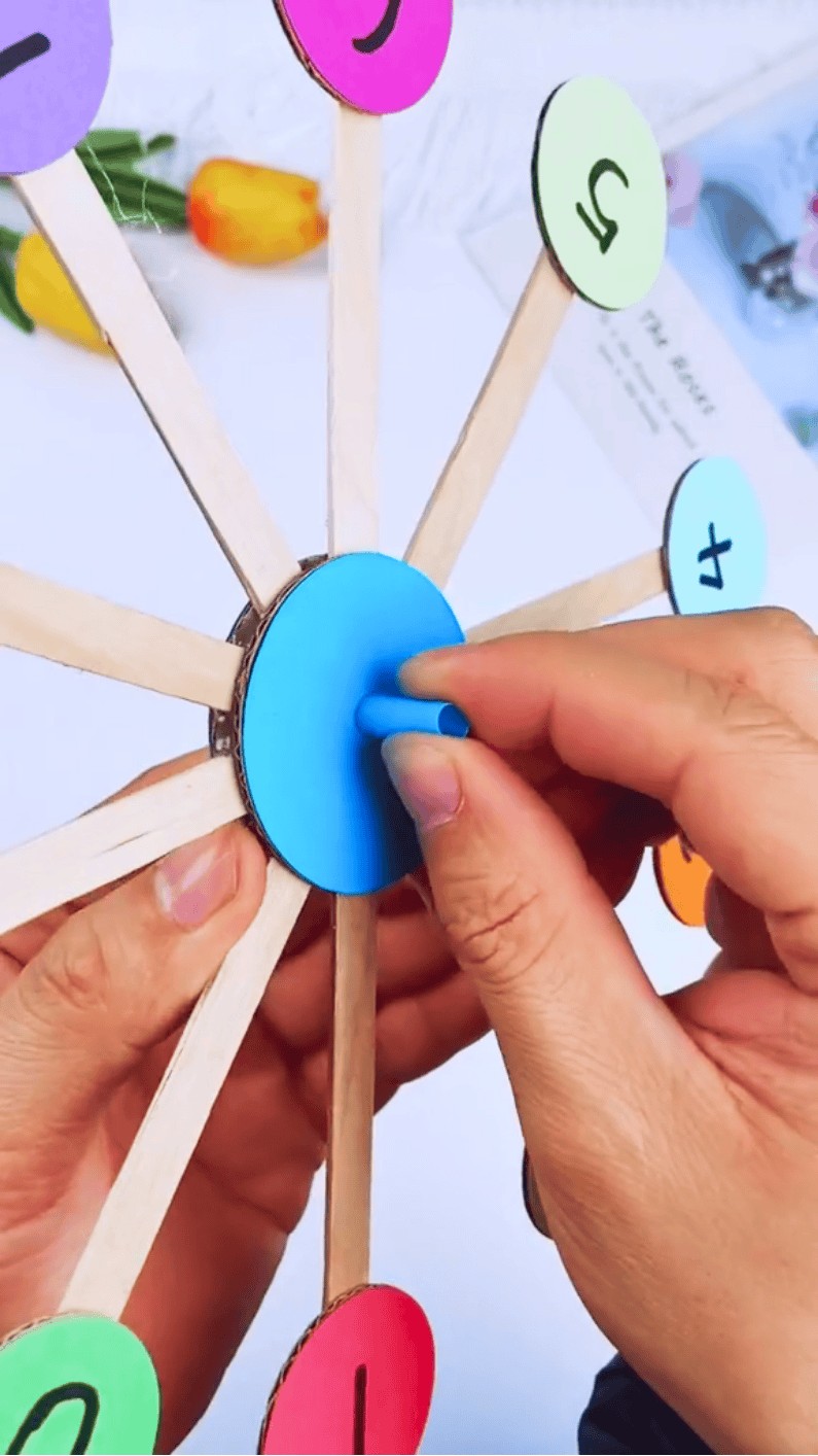 DIY Spinning Number Wheel