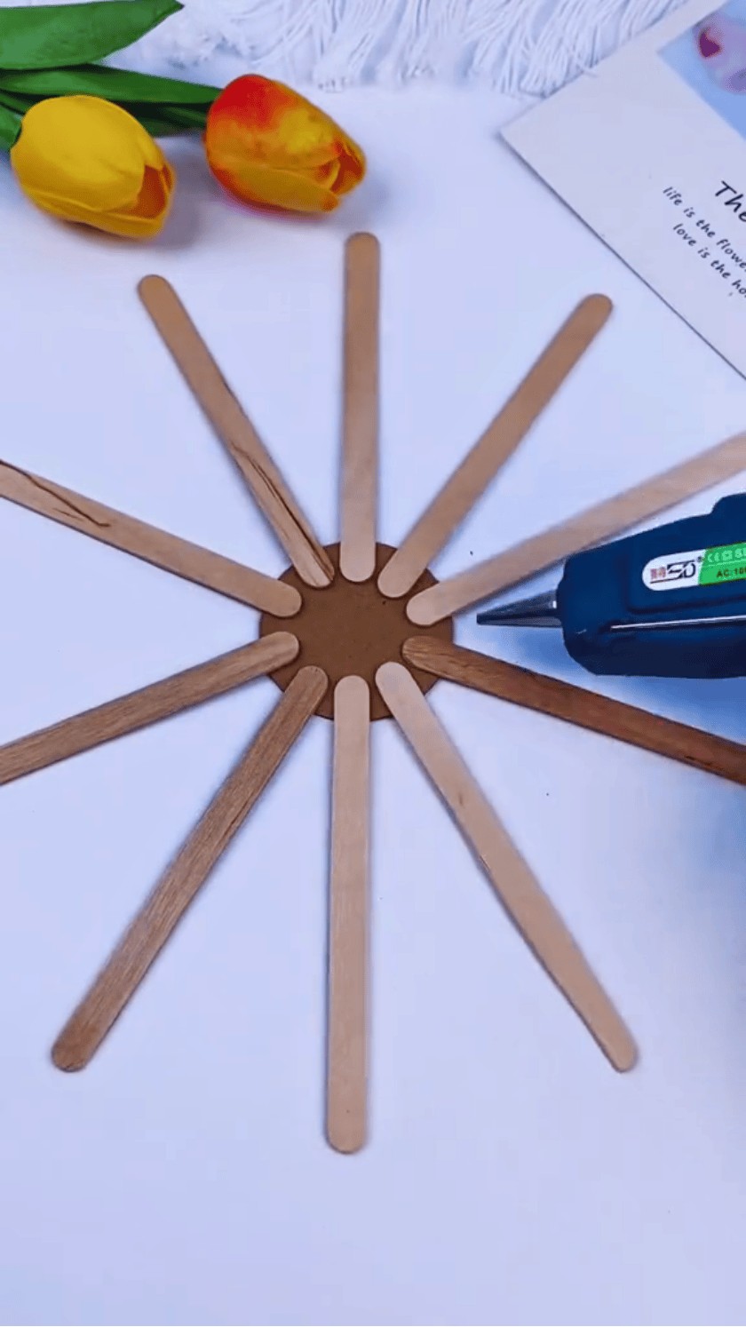 DIY Spinning Number Wheel