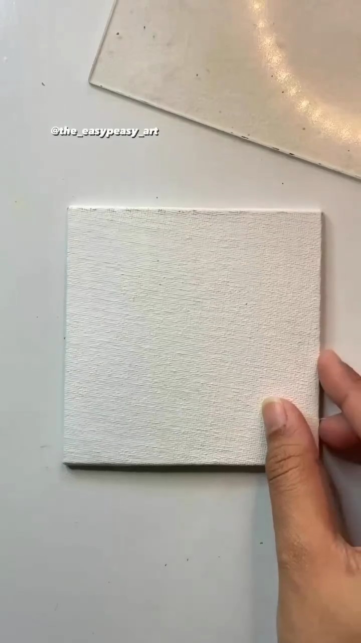 Create a Mesmerizing Full Moon Acrylic Painting: Step-by-Step Tutorial