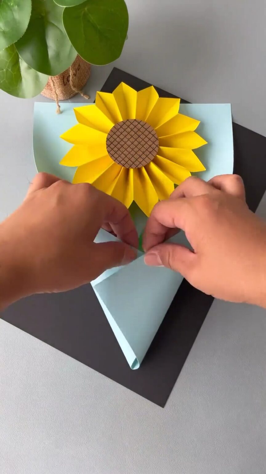 DIY Paper Sunflower Tutorial