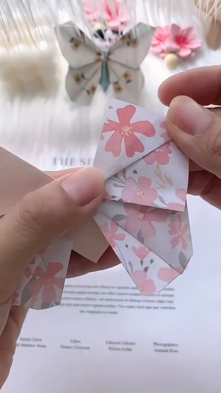 How to Make a Gorgeous DIY Handmade Paper Butterfly Bookmark