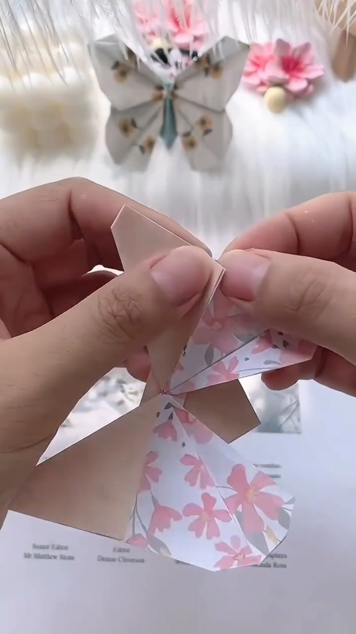 How to Make a Gorgeous DIY Handmade Paper Butterfly Bookmark