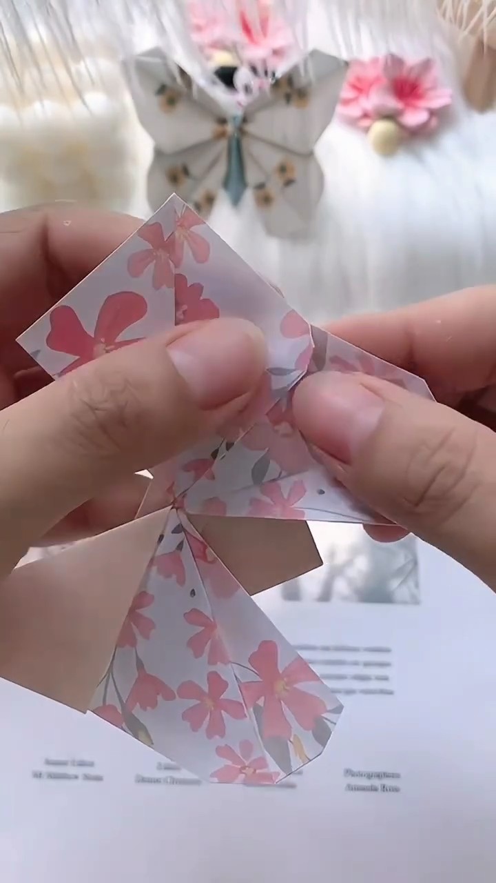 How to Make a Gorgeous DIY Handmade Paper Butterfly Bookmark