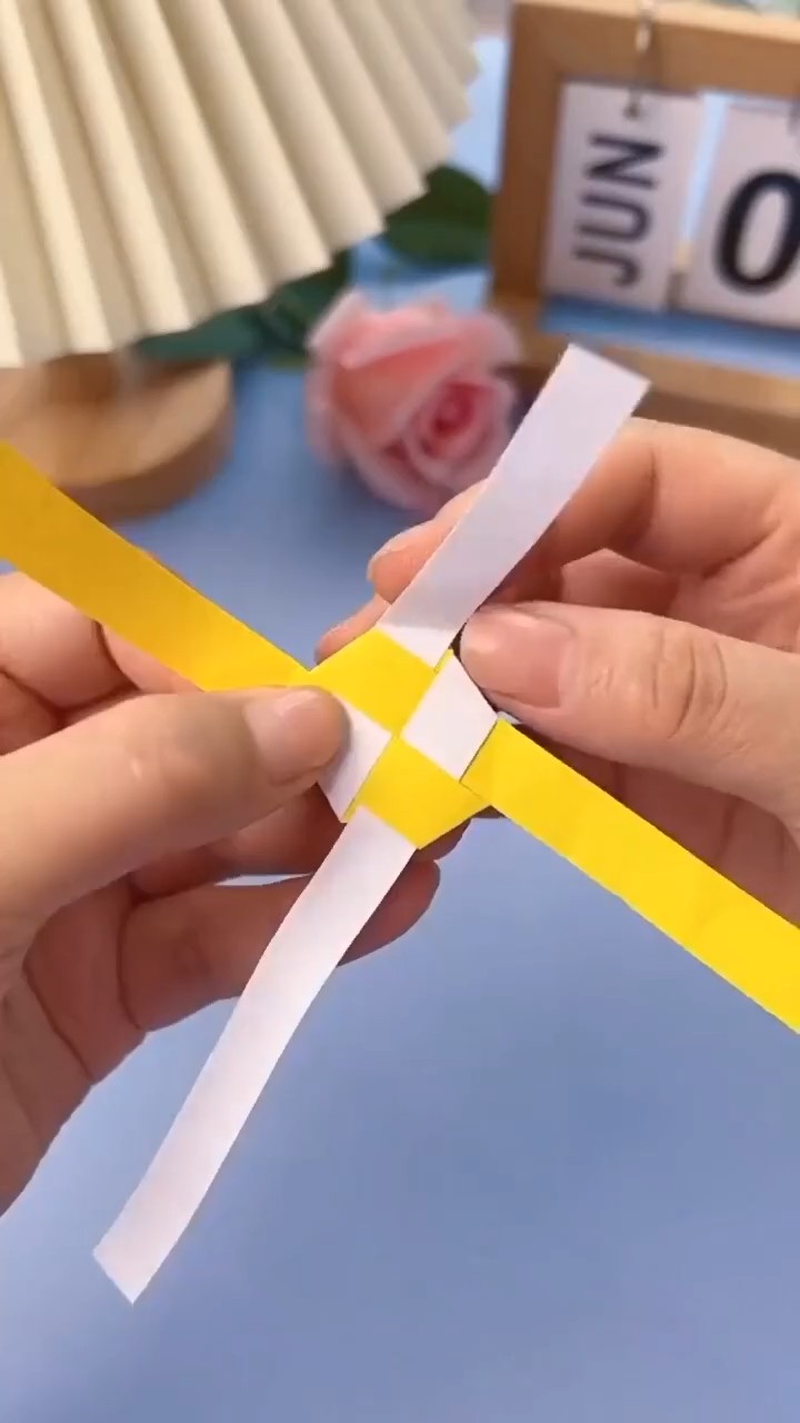How to Make an Infinite Fidget Paper Craft: A Step-by-Step Guide