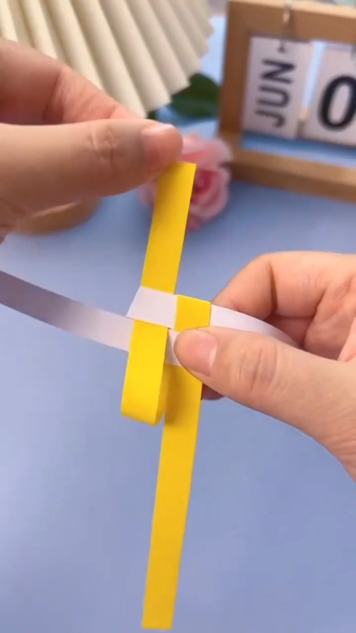 How to Make an Infinite Fidget Paper Craft: A Step-by-Step Guide