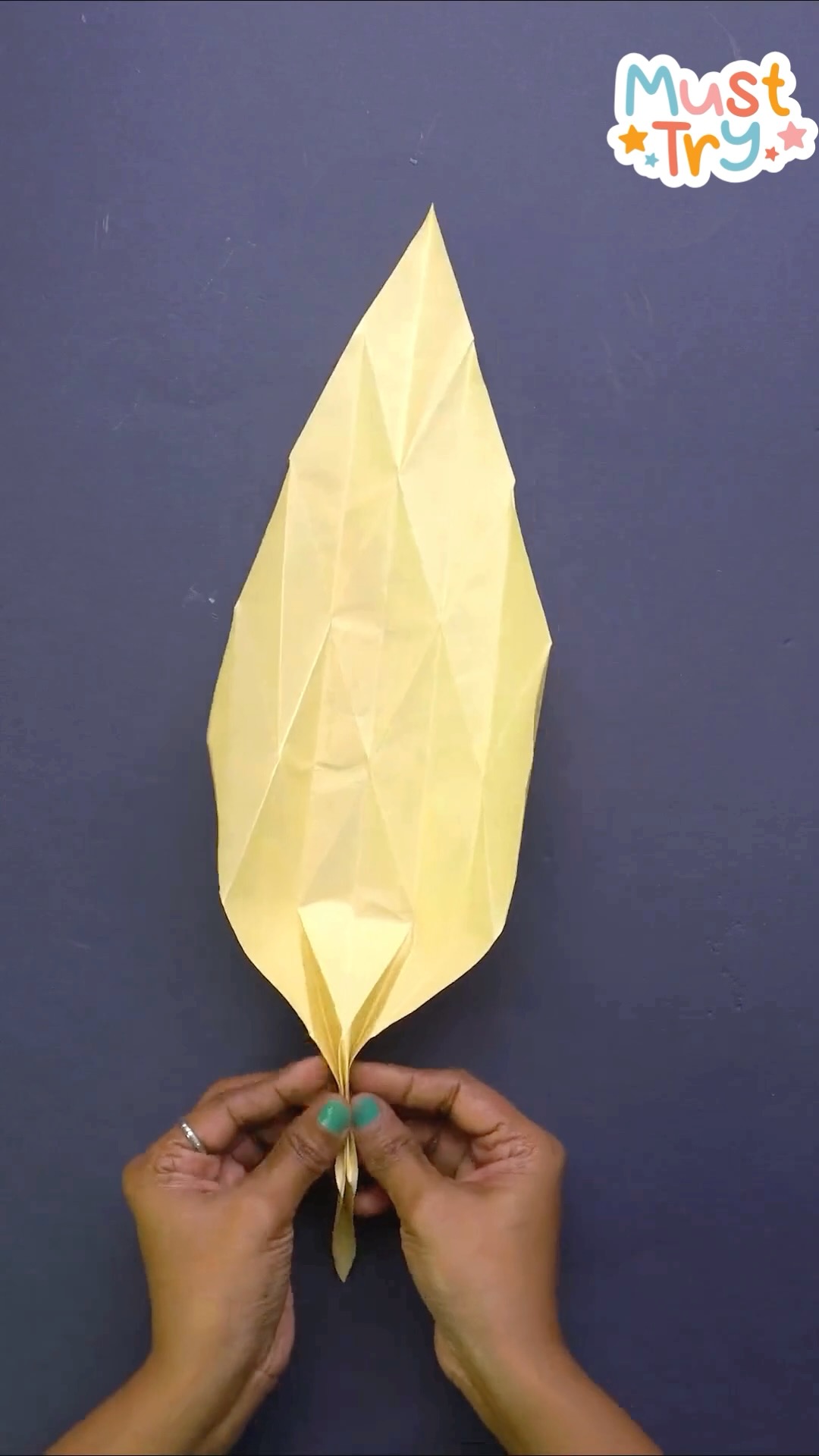 DIY Paper Origami Crescent Moon