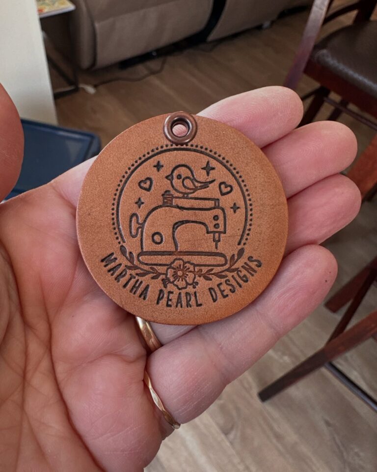 30+ Beautiful Leather Craft Ideas