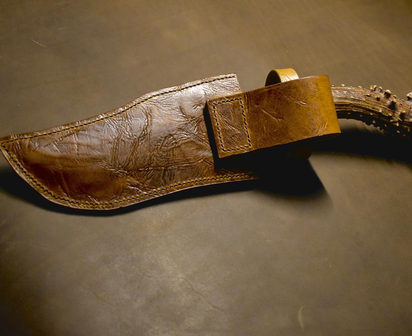 30+ Beautiful Leather Craft Ideas